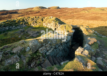 Dun Beag Broch 2000 year old circular settlement ruin near Bracadale ...
