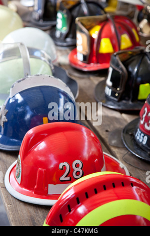 Fire safety shield with a tool for firemen: buckets, shovel, scrap ...