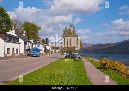 Lochcarron village, Loch Carron, Kyle of Lochalsh, Highland region ...