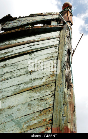 Old abandoned rusting boats in a boat graveyard on the river Tamar in Cornwall Stock Photo - Alamy