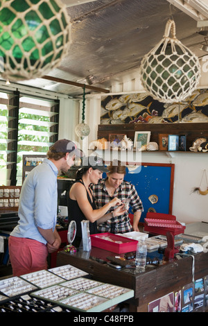 Tourists shop for pearl jewellery at Kazu Pearls. Friday Island, Torres ...