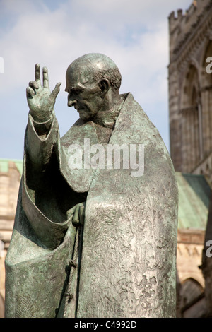 The bronze statue of St Richard of Chichester by Philip Jackson outside ...