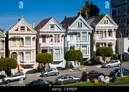 PAINTED LADIES or POSTCARD ROW houses, Alamo Square, Steiner Street ...