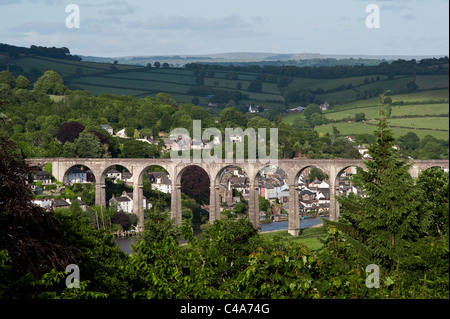 Gunnislake; Bridge over the River Tamar; Cornwall Stock Photo - Alamy