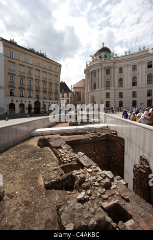 Roman ruins in Michaelerplatz Vienna Stock Photo - Alamy