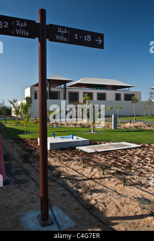 Al Gurm Abu Dhabi affluent expensive housing UAE Stock Photo - Alamy