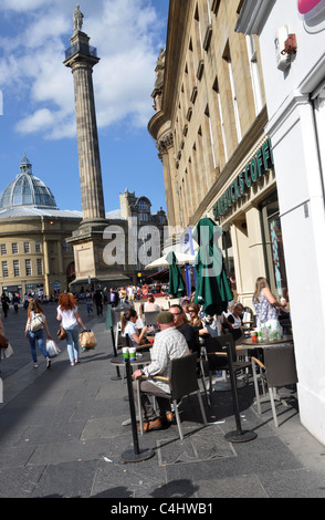 Starbucks coffee shop at Newcastle upon Tyne Stock Photo - Alamy