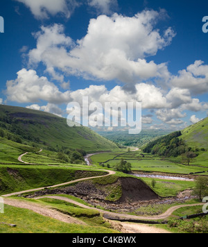 The River Swale winding through its valley at Richmond, North Yorkshire ...