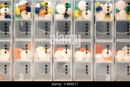 Weekly prescription medication dispensing box, London Stock Photo - Alamy
