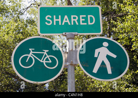 Shared pathway sign for pedestrians and cyclists, UK Stock Photo - Alamy