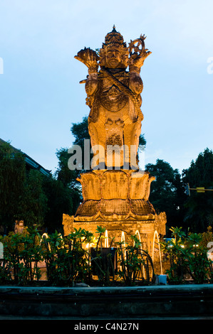 Balinese statue, roundabout, Denpasar, bali, Indonesia Stock Photo - Alamy