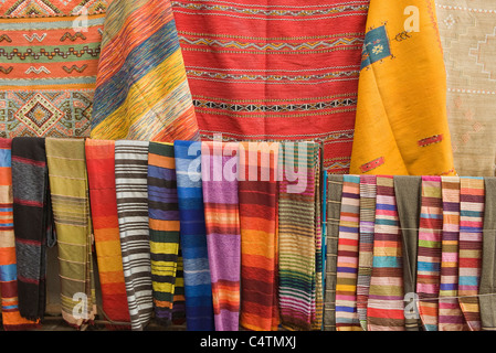 Full frame shot woven cloth Stock Photo - Alamy