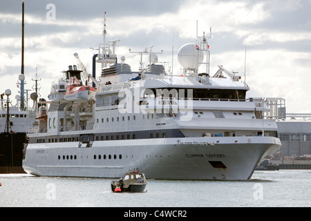 Passenger ship "Clipper Odyssey" leaving Montrose Harbour quay. Angus ...