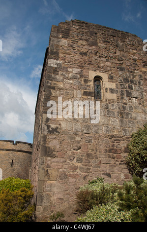 Scotland, Edinburgh, Edinburgh Castle, St Margaret's Chapel, Stained ...