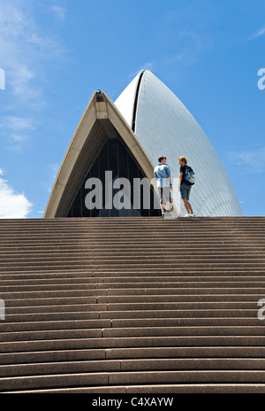 The Beautiful Architectural Curved Lines and Panels of The Sydney Opera ...