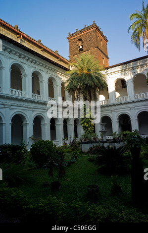 the church and Bas’lica do Bom Jesus in the Town of Velha Goa in the ...