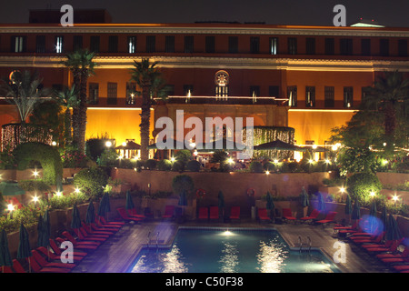 The luxurious Marriott Hotel in Cairo. Standing in the fashionable ...