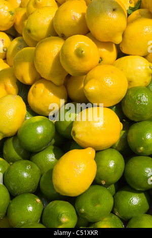 Fresh yellow lemons-Yellow limes Stock Photo - Alamy