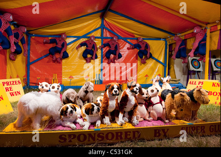 Cuddly Toys at a fun fair Stock Photo - Alamy
