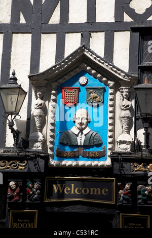 The Shakespeare pub in Manchester, England, UK Stock Photo - Alamy