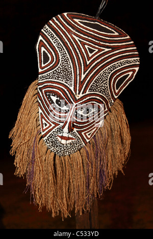Zimbabwe Africa african mask Stock Photo - Alamy