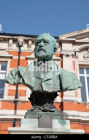 Bust of Sir Henry Tate in front of Tate Library, Brixton Stock Photo ...