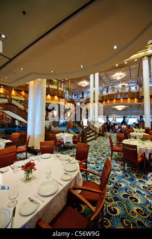 The lavish setting of the Britannia Restaurant on the Queen Mary 2 ...