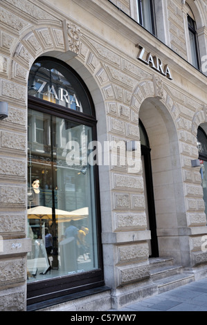 Zara shop in Karntnerstrasse, Vienna, Austria, Europe, Kärntner Street ...