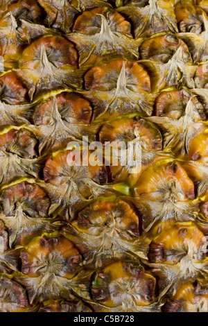 pineapple skin closeup Stock Photo - Alamy