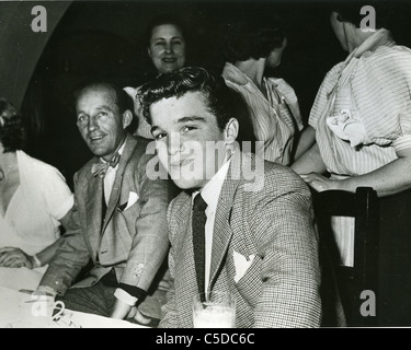 BING CROSBY with first wife Dixie Lee and their children Stock Photo - Alamy