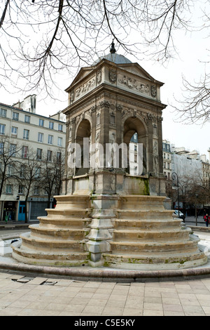 Fontaine des Innocents Paris France Stock Photo - Alamy