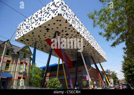 Ontario College of Art and Design (OCAD) school building designed by ...