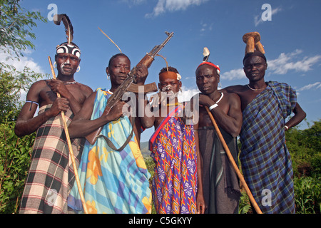 Surma men with riffles, west of Omo River Ethiopia Stock Photo - Alamy