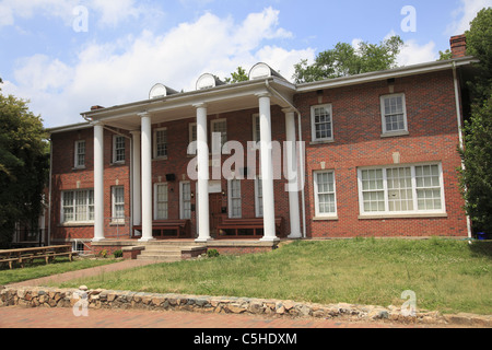 Fraternity House, University of North Carolina, Chapel Hill, USA Stock ...