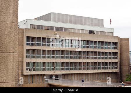 Sheffield magistrates court building Stock Photo - Alamy