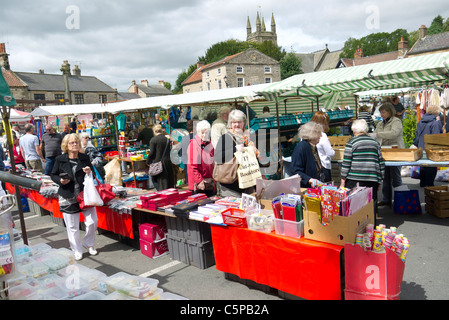 Shoppers at the weekly Friday Market in the square at Helmsley North ...