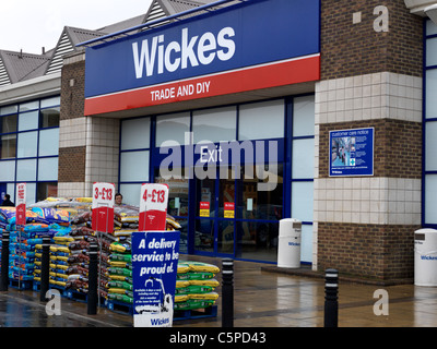 Wickes trade and DIY store entrance, Ipswich, Suffolk, England Stock ...