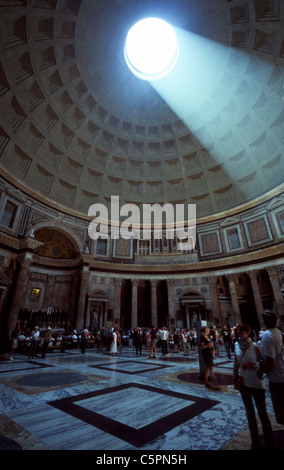 Interior oculus dome in Pantheon, Rome, Italy Stock Photo - Alamy