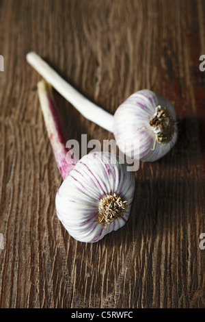 Garlic and pods Stock Photo - Alamy