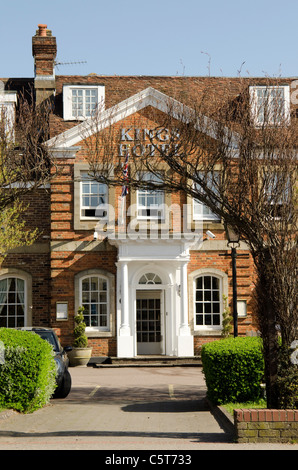 main entrance to Kings Hotel Stokenchurch village Bucks Stock Photo ...