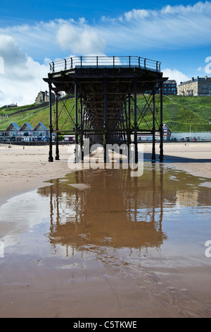 The Victorian Pier at low-tide, Saltburn-by-the-Sea, North Yorkshire ...