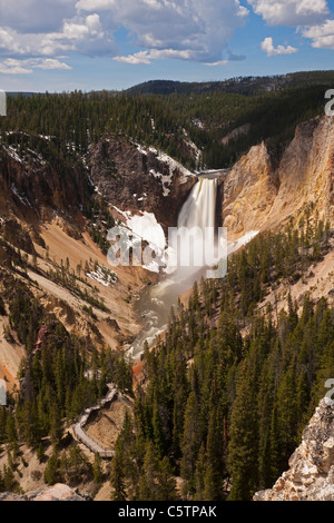 Rock face and snow in Yellowstone Park, US, fall Stock Photo - Alamy