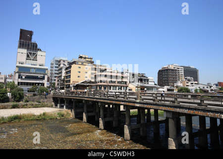 Kamo river, Sanjo Ohashi bridge, Kyoto, Japan Stock Photo: 88553372 - Alamy