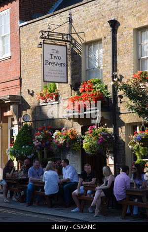 Two Brewers Pub, in Windsor town, where Prince Harry and Megan Merkle ...