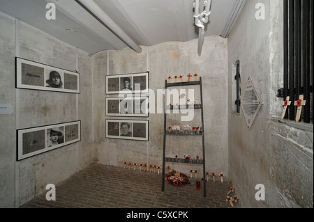 Death cell showing portraits of condemned soldiers from First World War ...