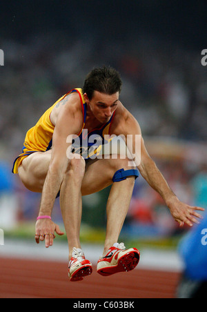 MARIAN OPREA TRIPLE JUMP ROMANIA OLYMPIC STADIUM HELSINKI FINLAND 11 ...