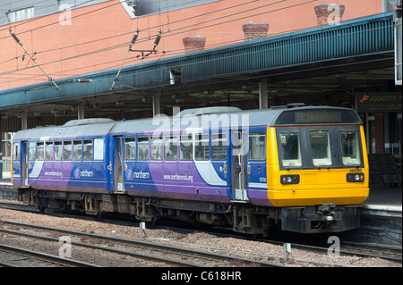 Northern Rail Class 142 (Pacers) passing through Grindleford ...