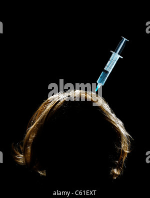 Hypodermic needle injection Stock Photo: 43520571 - Alamy