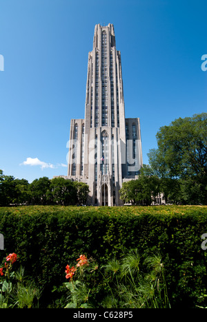 Cathedral of Learning late Gothic revival University of Pittsburgh ...