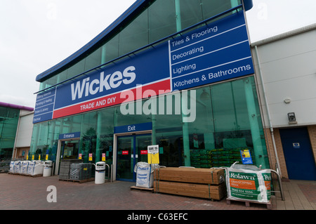 Wickes trade and DIY shop in central Ipswich, Suffolk, England, UK ...
